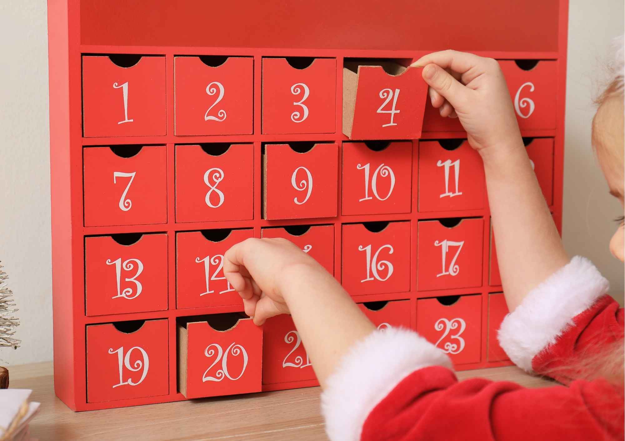 Zero-Waste Christmas Stocking & Advent Calendar Ideas - Eco Friendly Fact